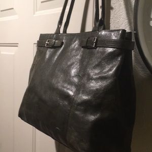 Kenneth Cole Reaction | Bags | Large Olive Green Kenneth Cole Tote ...